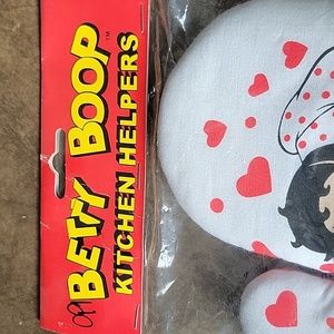 2004 king feature syndicate | Kitchen | Betty Boop Kitchen Helper Oven ...